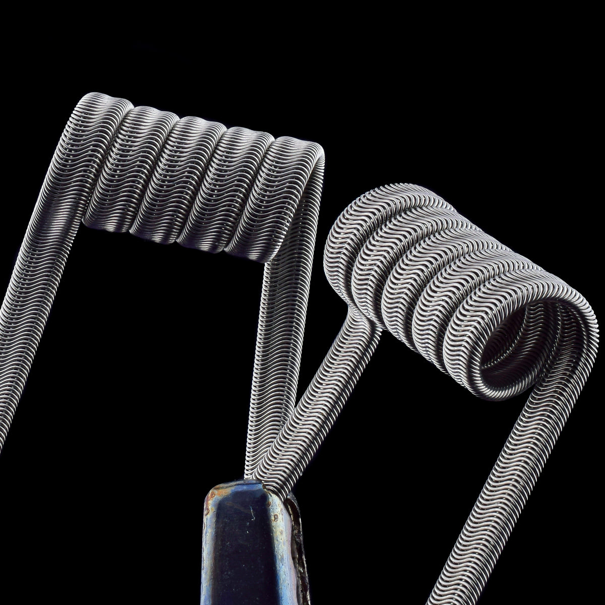 0.10 4 Core Aliens – Coils by Scott